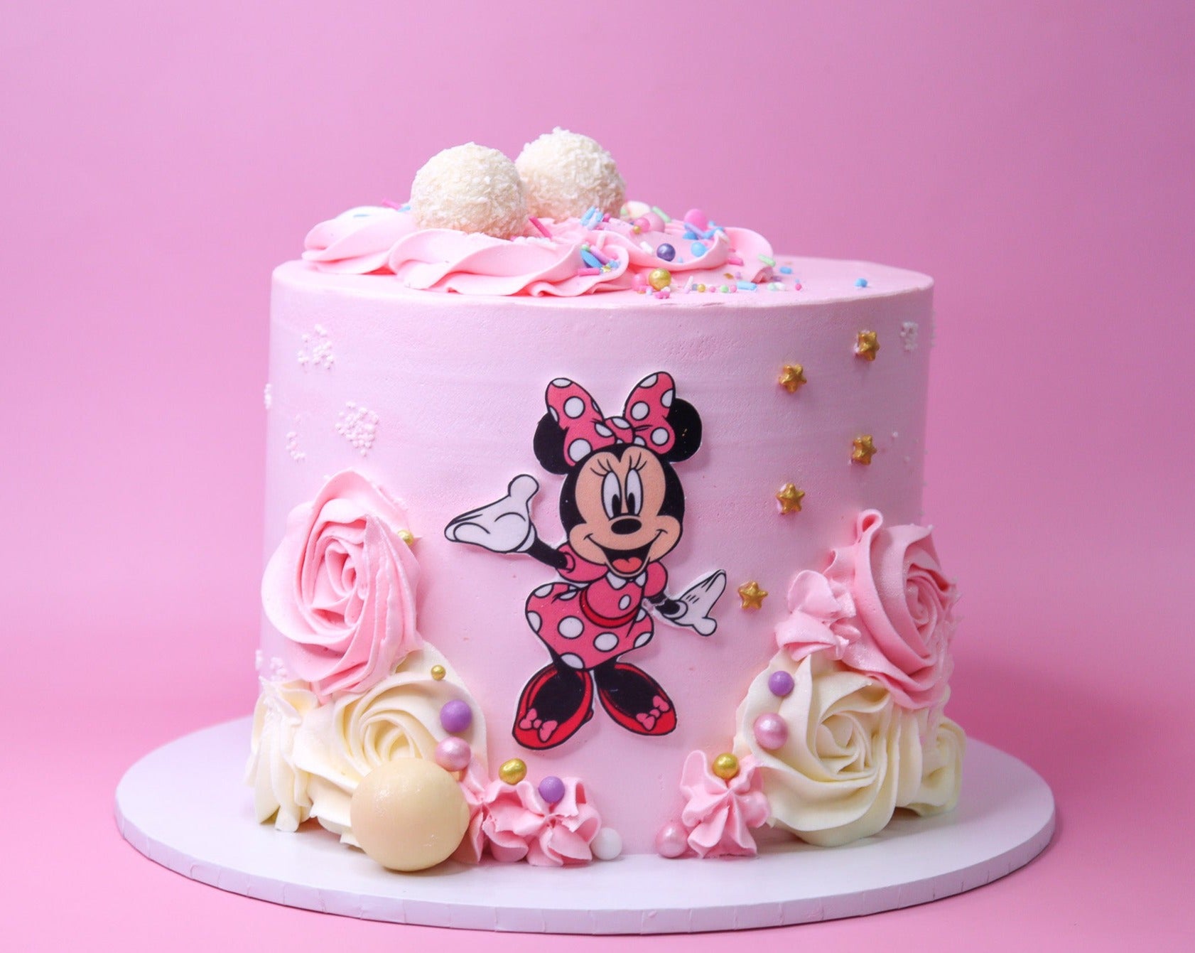 Minnie Mouse Cake Buttercream